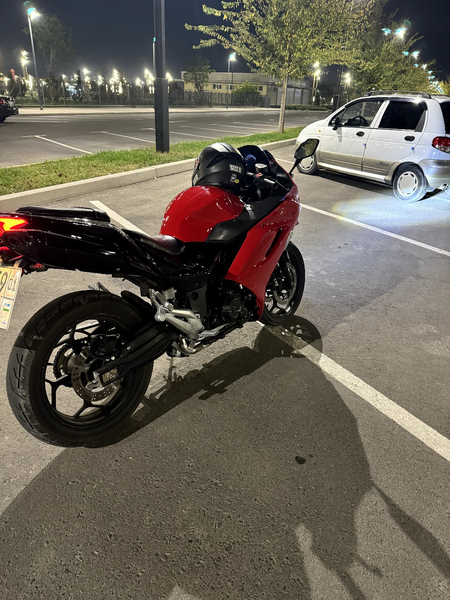Продается Kawasaki replica 400