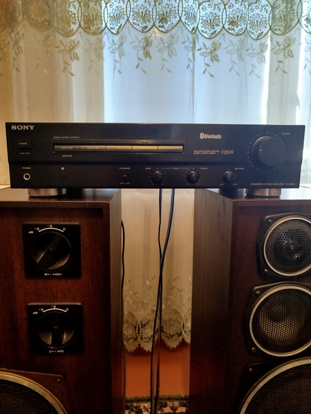 Колонки s 90 и Усилитель Sony