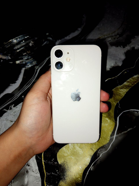 продаю iphone 12 minj