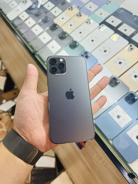 iPhone 12 Pro  128 gb black