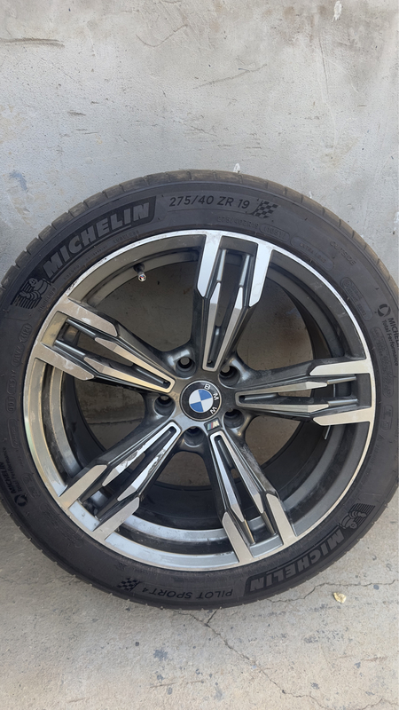 Michelin Pilot Sport 5