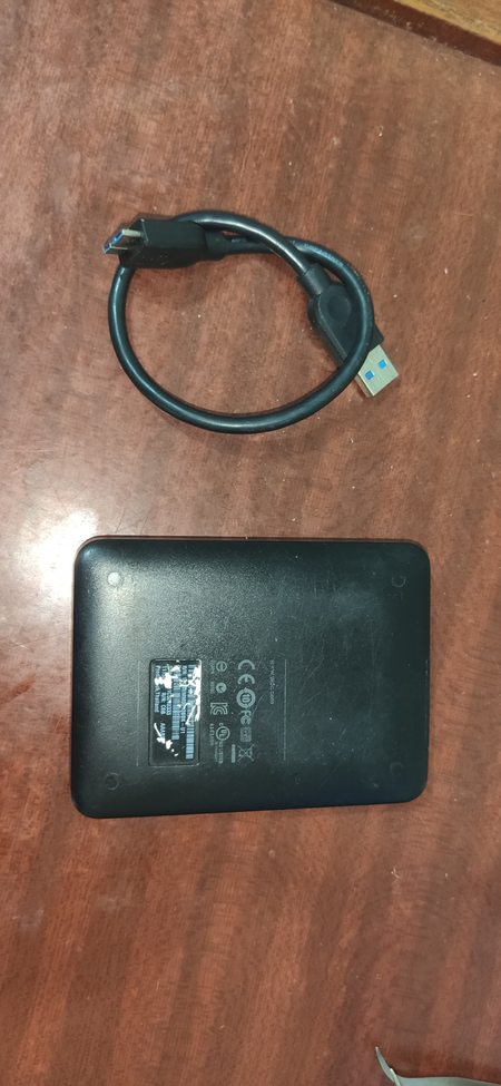 Hard 1 Terabayt USB3 (1000 Gigabayt). WD firma.Toza tekshirilgan.100%