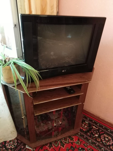 Срочно продаётся телевизор