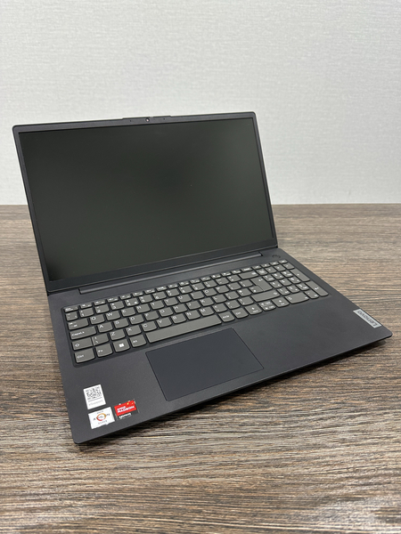 новый ноутбук Lenovo v15, для офисных программ
