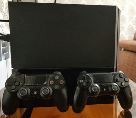 ARENDA PlayStation 4 Plus