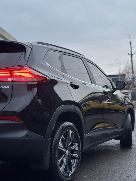 Tracker 2 premier 2023