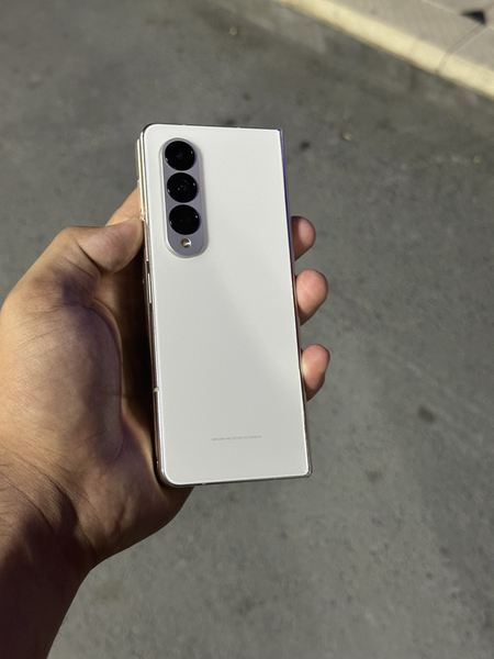 Samsung Z Fold 4 Holati New