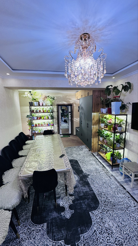 Продаётся 3х комнатная в новостройке по улице Чимган