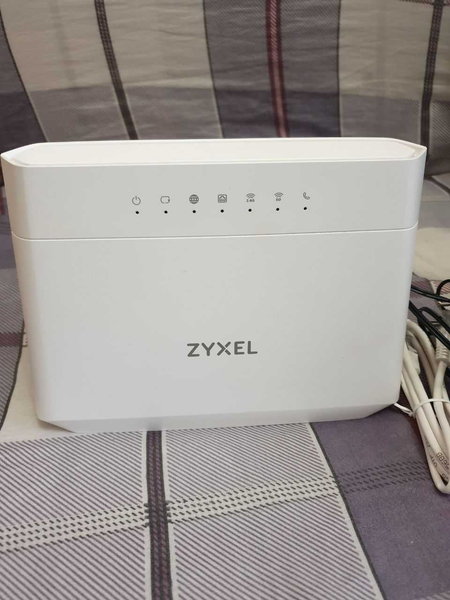 Продам Роутер ZYXEL EMG5523-T50B
