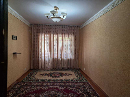 СРОЧНО Шота Руставели 3х ком, 2 этаж, ор-р: Братские могилы
