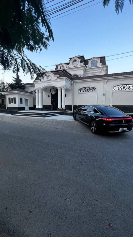 Продаётся Евро Дом на Центр Луначарского