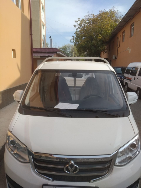 Грузовой автомобиль changan