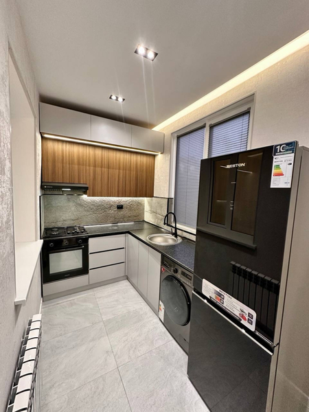 Продажа в цетре Ц-6   2в3/3/4  Авторский проект