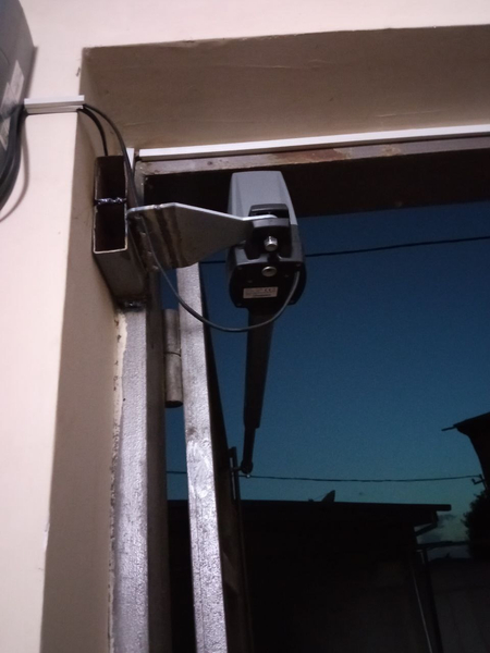 Darvoza uchun avtomatika mexanizm