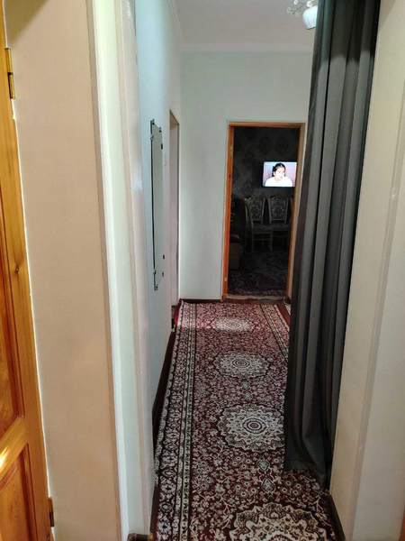 Yunusobod Markaz 6 da uy sotiladi