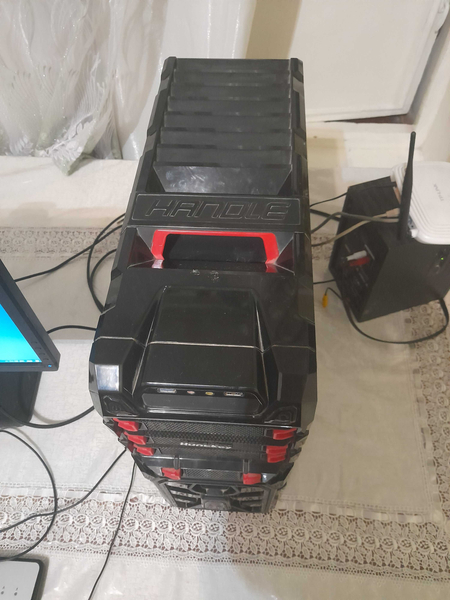 i3 6100/ssd240gb/rx470