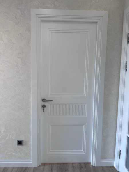 Eshiklar zakaz asosida