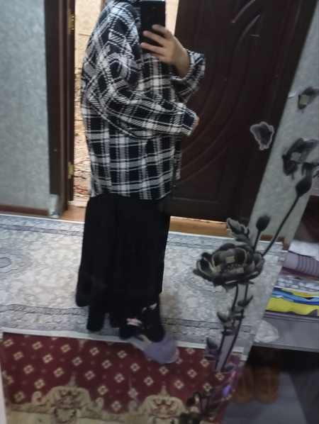 Kardigan rubashkalar ayollar uchun