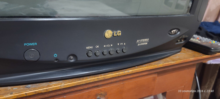 Телевизор LG Golden Eye