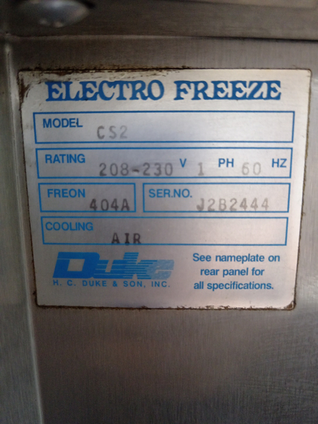 Freezer. Muzqaymoq apparat