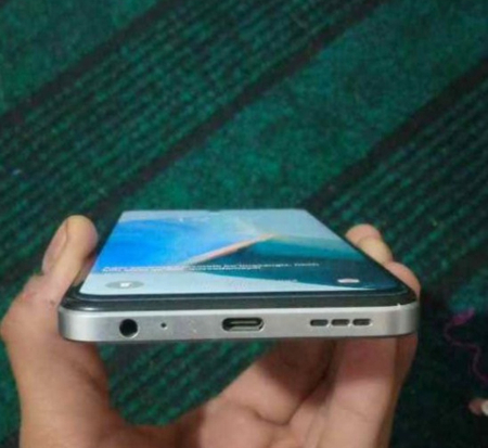 Infinix hot 30 play kafolati bilan