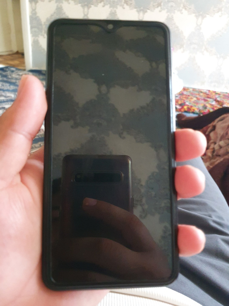 Samsung A10 s xolati yaxshi