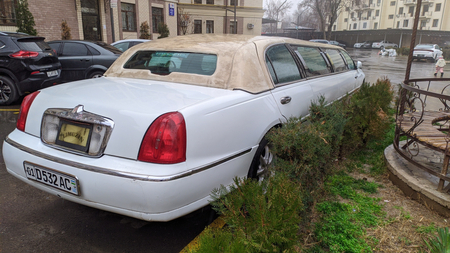 Лимузин Lincoln Town Car