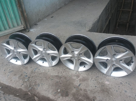 Saka deska r13 sotiladi