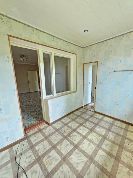 ТТЗ-1 2/3/4, средний ремонт-чистая, балкон 1,5х6