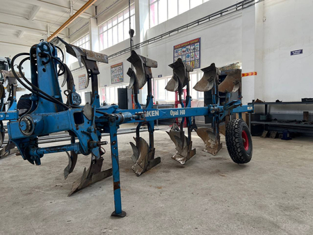 Plug lemken  opal