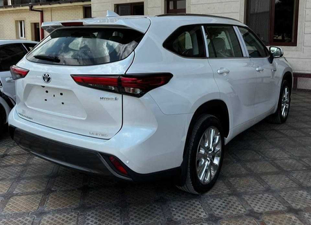 Toyota Higlander Hybrid 2022 год Limited