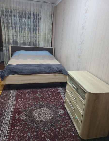 Р/Яккасарай Кирпич Ракат 3/3/4 пл 77 м2 ориентир Май Такси