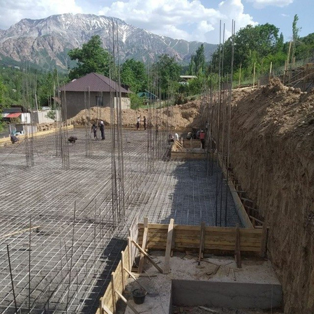 Noldan uy quramiz yaxshi ustalar bor