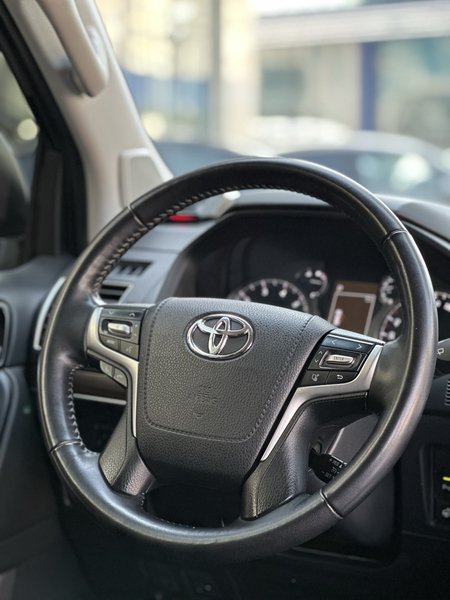 Toyota Prado 150
