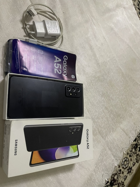 Samsung A 52 surochno