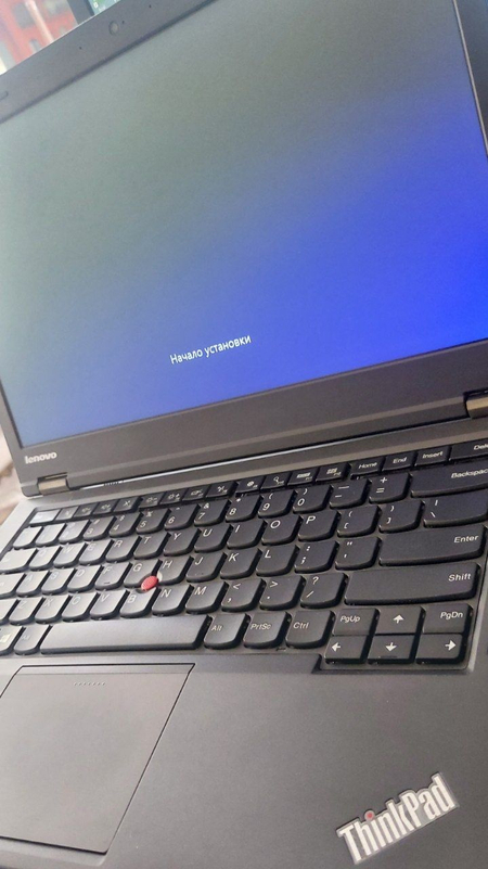 Notebook sotiladi