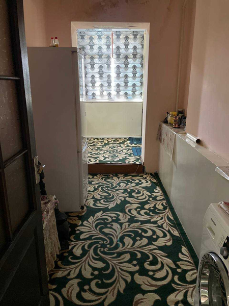 Продается Квартира своя в Мирзо Улугбек кирпичный дом двух комнатная