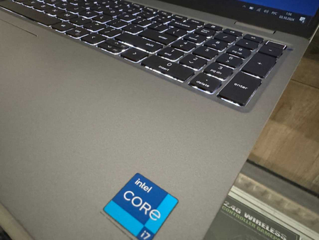 DELL Сенсорный Intel Core i7-1185G7 озу16гб 256ssd Nvidio Quadro T500