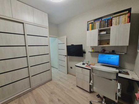 谷 122483 谷 Mirzo-Ulugbek tumanida kvartira sotiladi [76 м²]