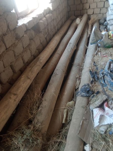 Bulor ishiy deraza sotiladi bulor 120mingdan donasi derazani kelishami