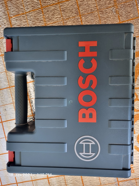 Лазерный Уровень Bosch GVL2-50+LR6