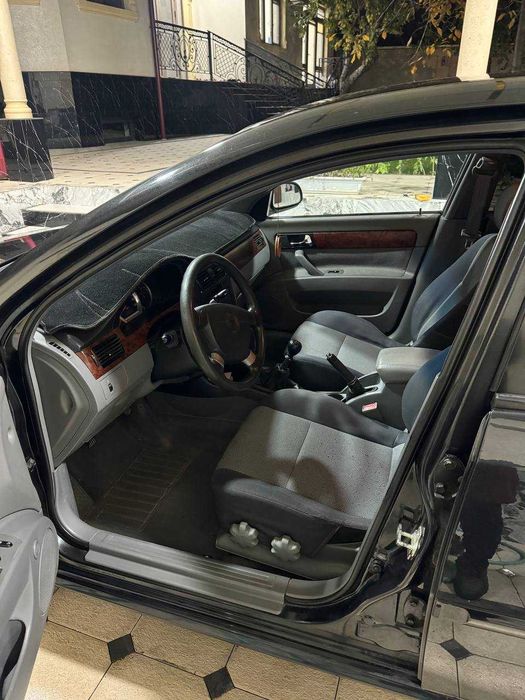 Lacetti, мотор 1.8, механика, 2 позиция