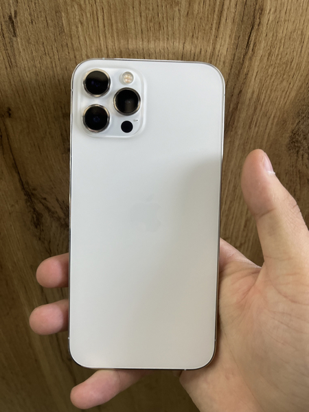 Iphone 12 pro max kredit va nasiyaga beriladi