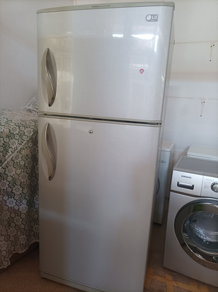 Продам холодильник lg