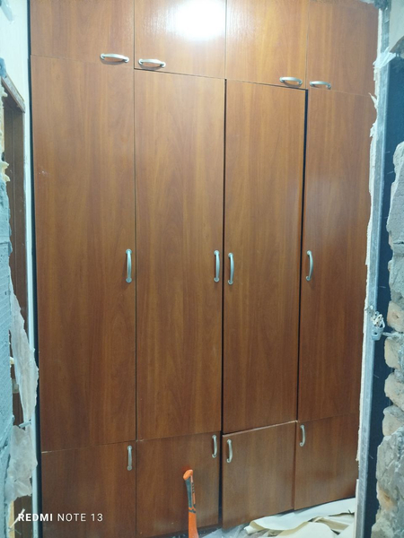 Продам шкаф для спальни