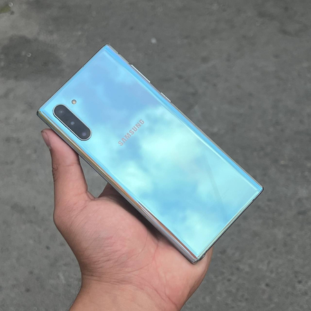Samsung note10 256gb dual sim 122$