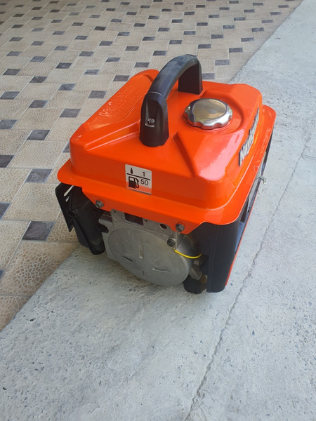 Продается движок генератор 1000 watt новая