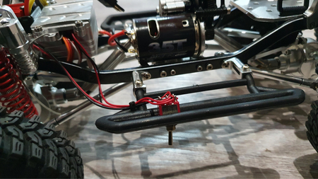 Traxxas g63 6wd 12 амортизатор хороший сервопривод