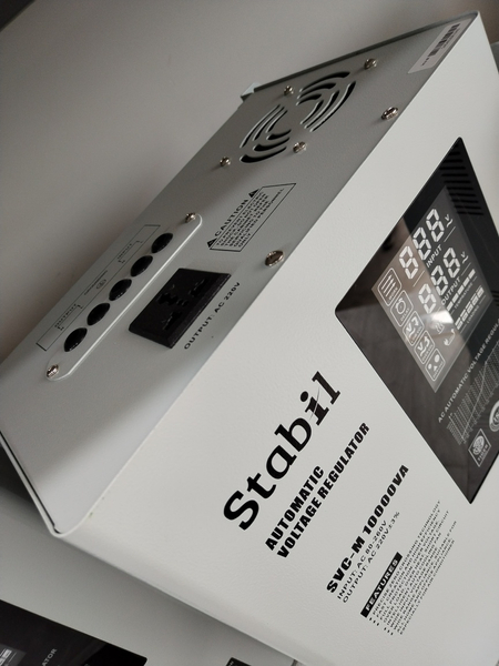 Stablizator sotiladi 10 kv latrlik 80-260volt diapozon.