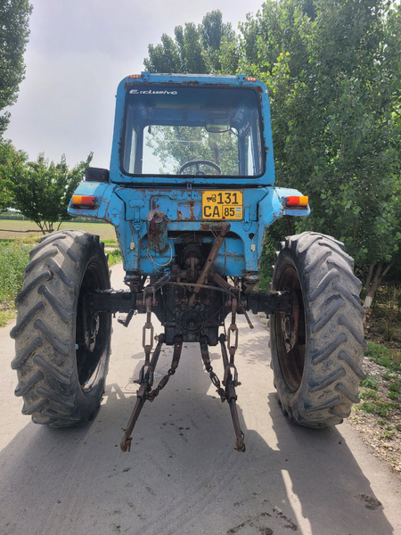 Traktor MTZ 80X sotiladi